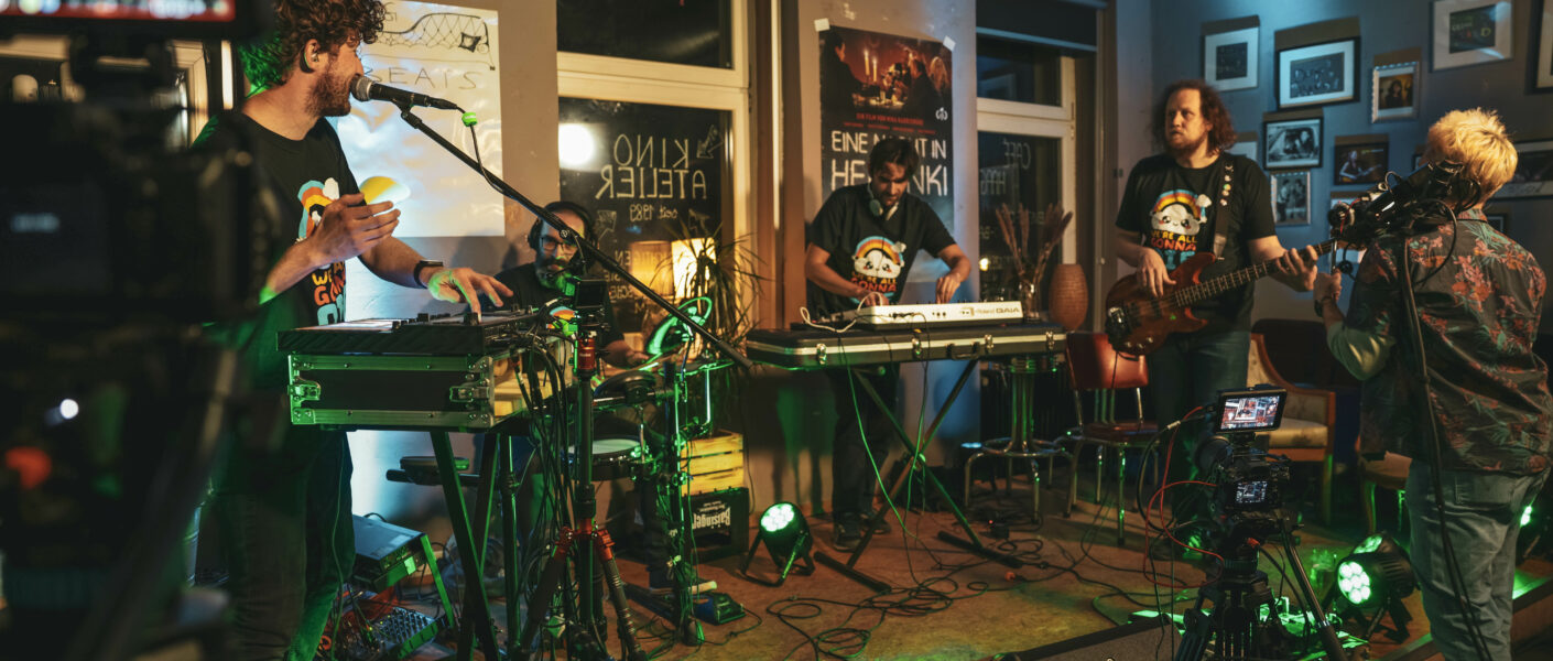 "Mit Wumms aus der Krise" - BIG SOFA BEATS mit Elektrokowski - Das ...